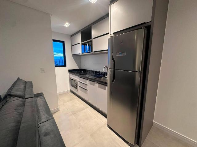 Apartamento para Aluguel com 2 quartos, 65 m² por R$ 4.000