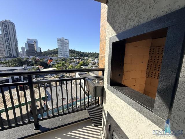 Apartamento para Aluguel com 2 quartos, 65 m² por R$ 5.800