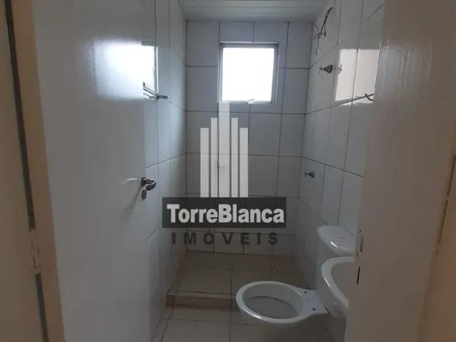 Apartamento para Aluguel com 2 quartos, 68 m² por R$ 500