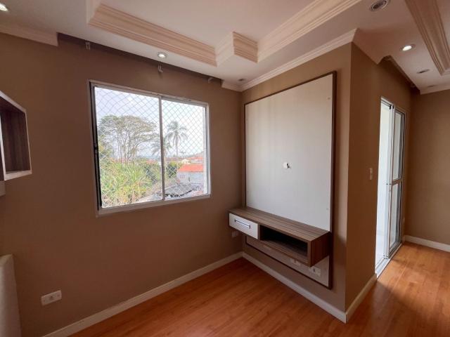 Apartamento para Aluguel com 2 quartos, 69 m² por R$ 2.505