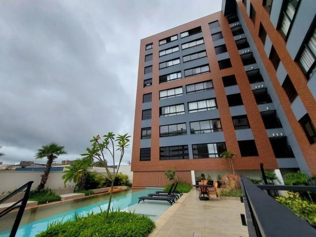 Apartamento para Aluguel com 2 quartos, 69 m² por R$ 3.000