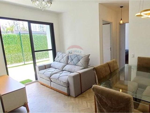 Apartamento para Aluguel com 2 quartos, 69 m² por R$ 3.300