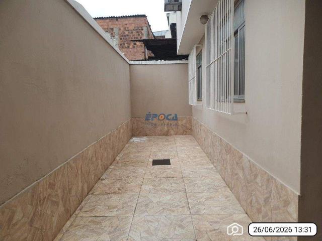 Apartamento para Aluguel com 2 quartos, 70 m² por R$ 1.600
