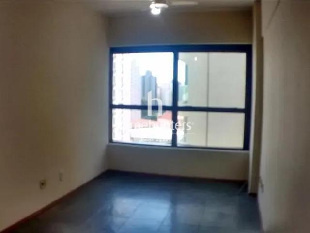 Apartamento para Aluguel com 2 quartos, 70 m² por R$ 3.000