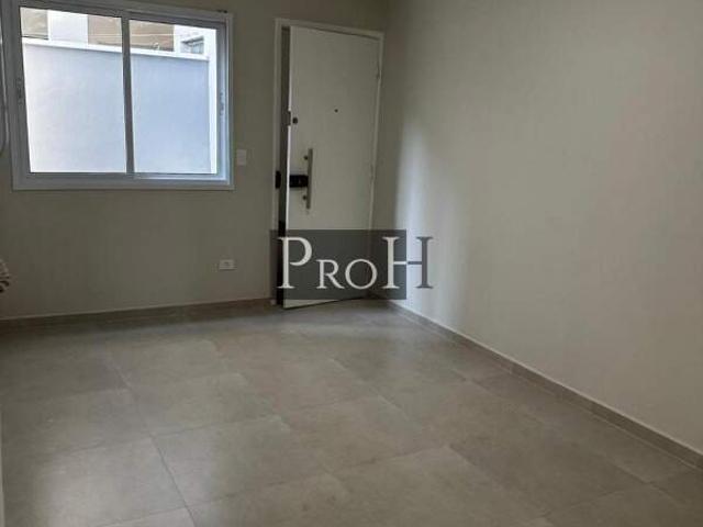 Apartamento para Aluguel com 2 quartos, 70 m² por R$ 3.200