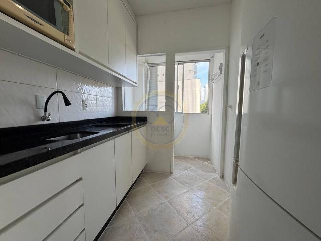 Apartamento para Aluguel com 2 quartos, 70 m² por R$ 3.300
