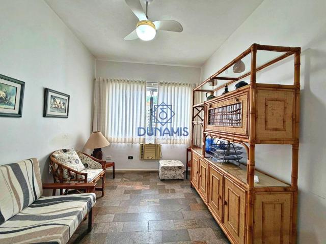 Apartamento para Aluguel com 2 quartos, 70 m² por R$ 3.600