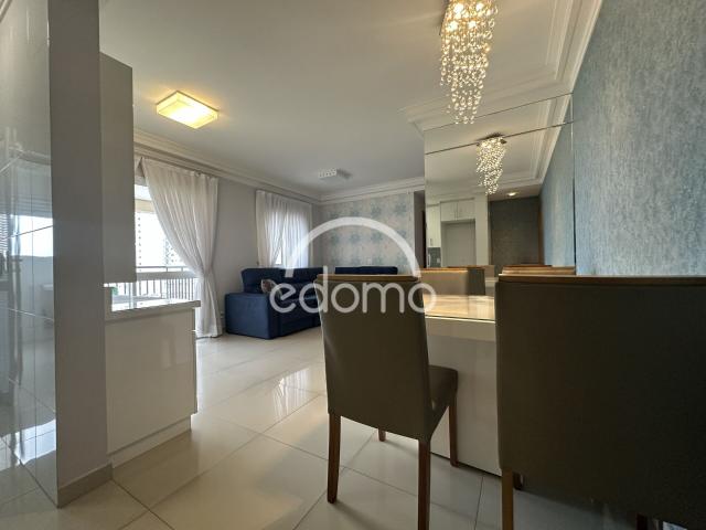 Apartamento para Aluguel com 2 quartos, 70 m² por R$ 4.831