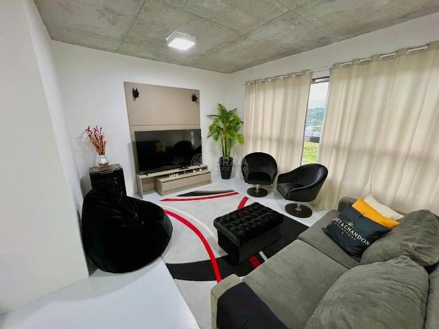 Apartamento para Aluguel com 2 quartos, 70 m² por R$ 6.200