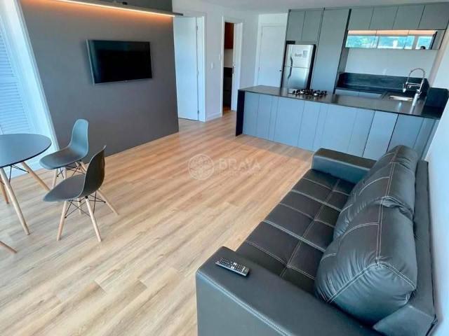 Apartamento para Aluguel com 2 quartos, 70 m² por R$ 7.000