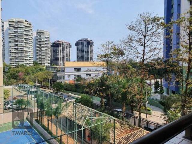 Apartamento para Aluguel com 2 quartos, 71 m² por R$ 5.000