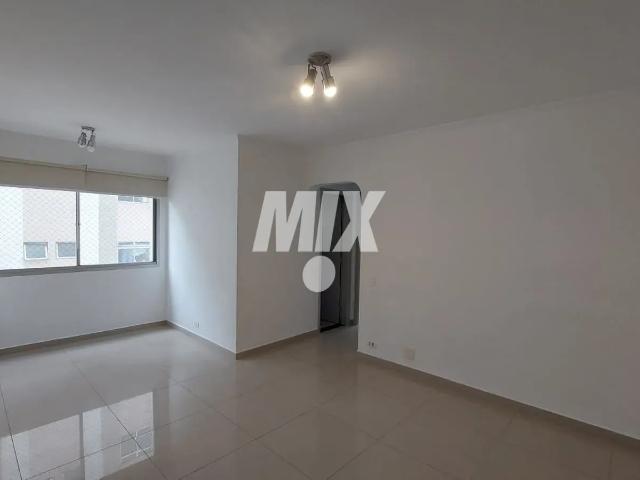 Apartamento para Aluguel com 2 quartos, 72 m² por R$ 4.000