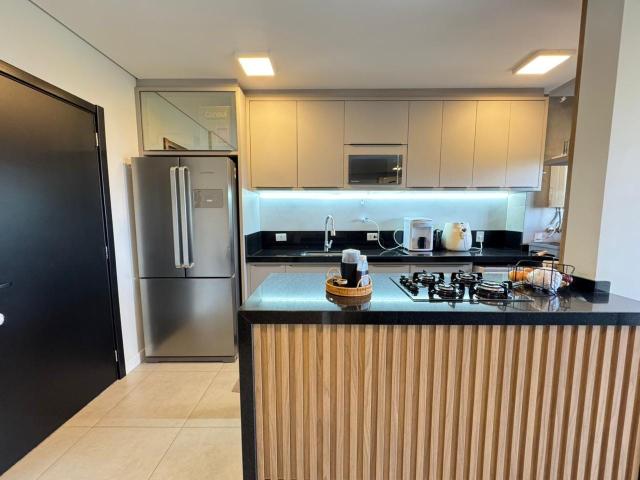 Apartamento para Aluguel com 2 quartos, 75 m² por R$ 3.800