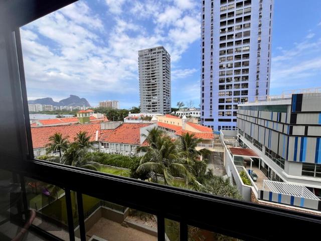 Apartamento para Aluguel com 2 quartos, 78 m² por R$ 4.200