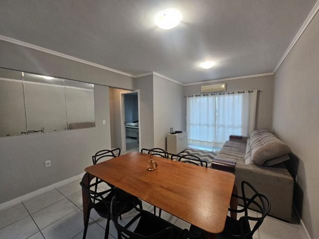 Apartamento para Aluguel com 2 quartos, 80 m² por R$ 3.300