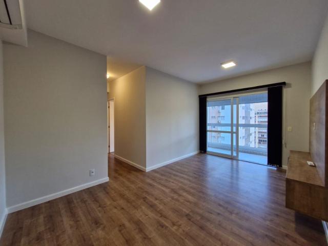 Apartamento para Aluguel com 2 quartos, 80 m² por R$ 5.899