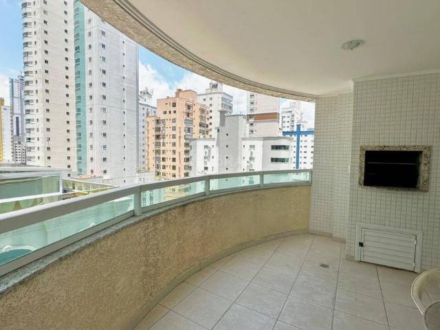 Apartamento para Aluguel com 2 quartos, 90 m² por R$ 4.300