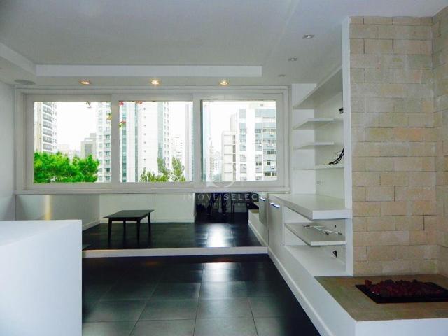 Apartamento para Aluguel com 2 quartos, 90 m² por R$ 8.000