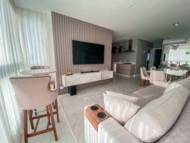 Apartamento para Aluguel com 2 quartos, 91 m² por R$ 12.000