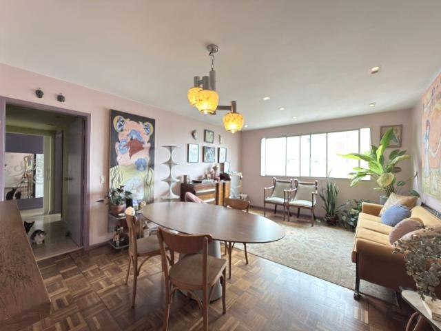 Apartamento para Aluguel com 2 quartos, 94 m² por R$ 7.000