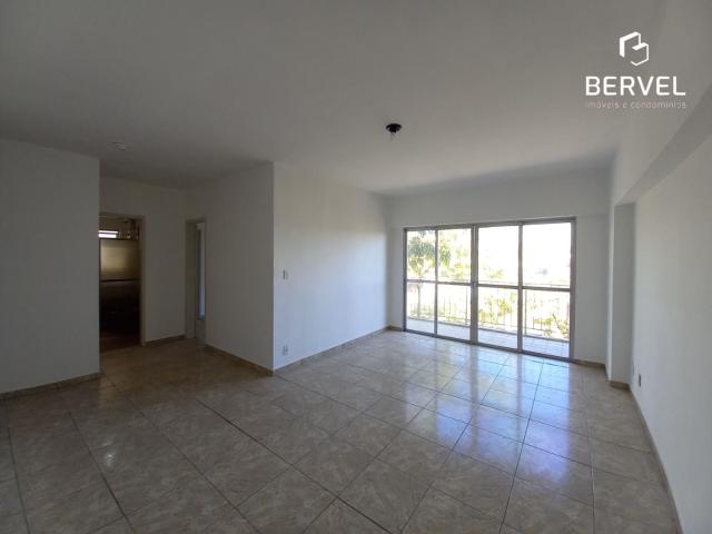 Apartamento para Aluguel com 2 quartos, 98 m² por R$ 1.000