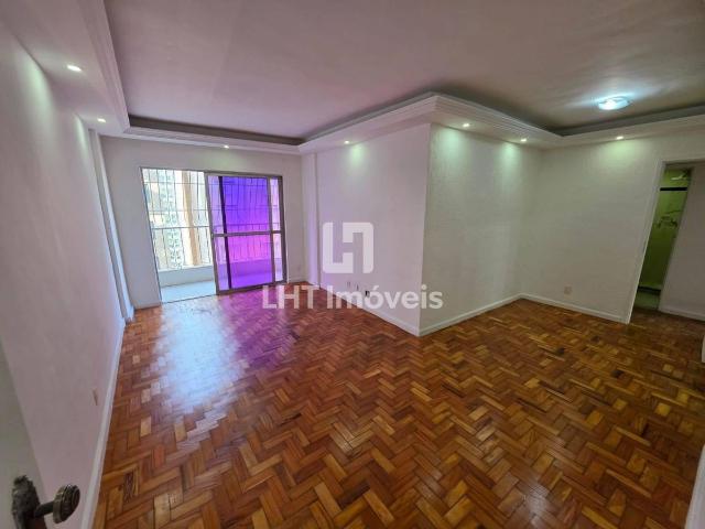 Apartamento para Aluguel com 2 quartos, 100 m² por R$ 4.000