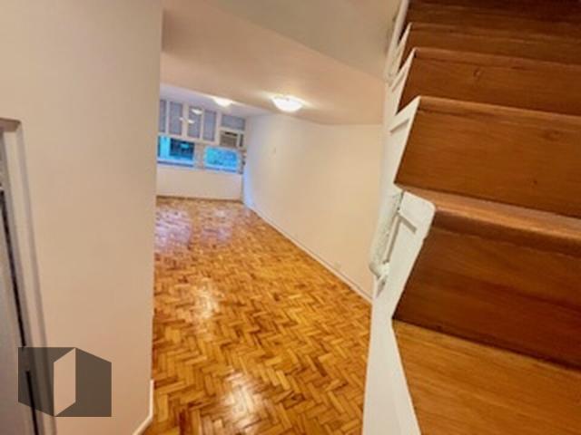 Apartamento para Aluguel com 2 quartos, 100 m² por R$ 7.500