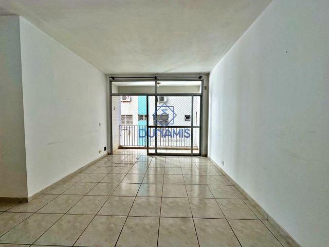 Apartamento para Aluguel com 2 quartos, 100 m² por R$ 3.300