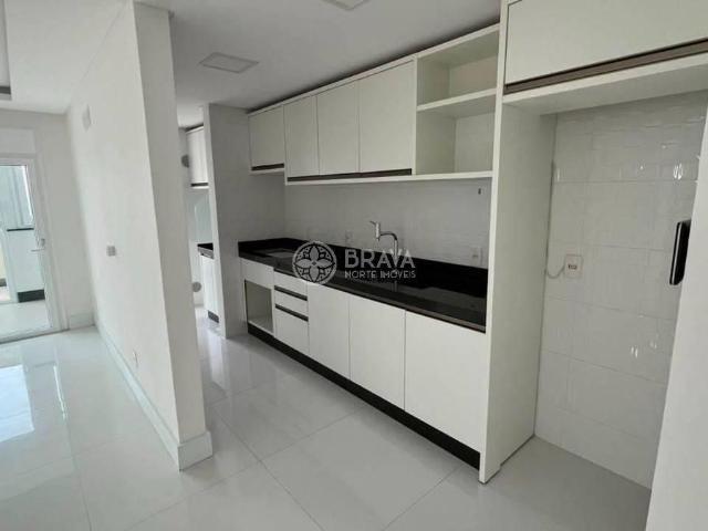 Apartamento para Aluguel com 2 quartos, 102 m² por R$ 7.000