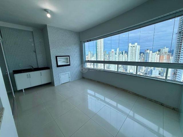 Apartamento para Aluguel com 2 quartos, 109 m² por R$ 5.900