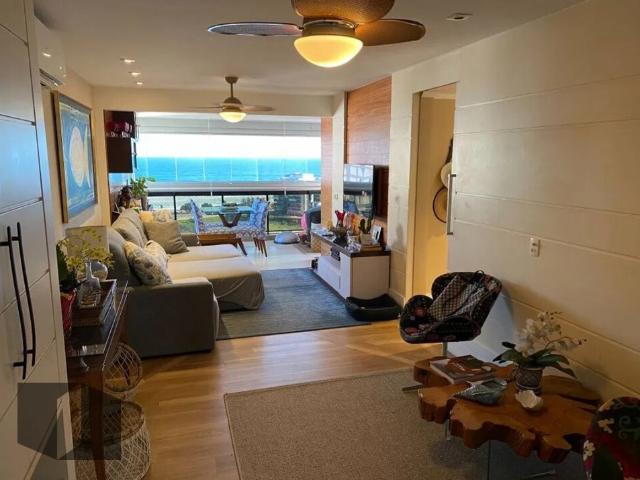 Apartamento para Aluguel com 2 quartos, 109 m² por R$ 16.000