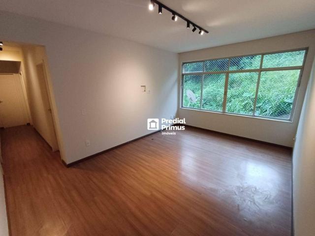 Apartamento para Aluguel com 2 quartos, 110 m² por R$ 2.000