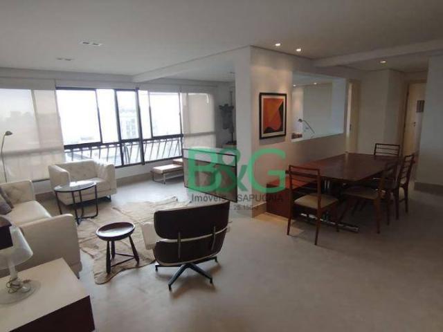 Apartamento para Aluguel com 2 quartos, 122 m² por R$ 10.800