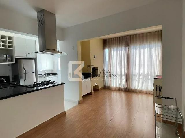 Apartamento para Aluguel com 2 quartos, 153 m² por R$ 4.200