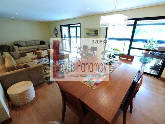 Apartamento para Aluguel com 2 quartos, 160 m² por R$ 11.000