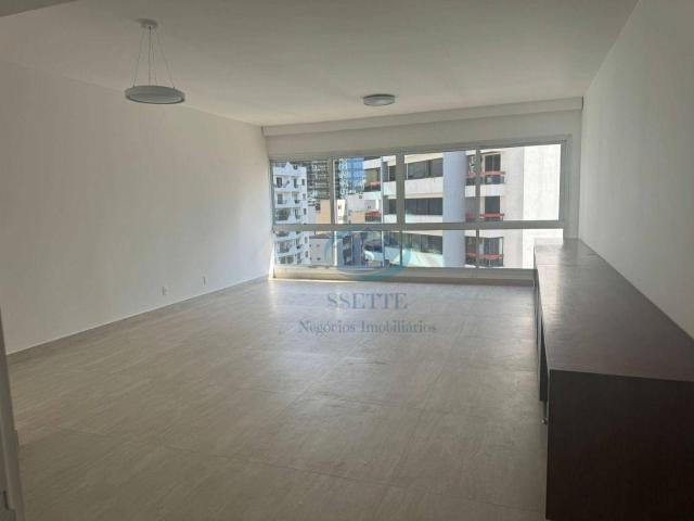 Apartamento para Aluguel com 2 quartos, 172 m² por R$ 15.000