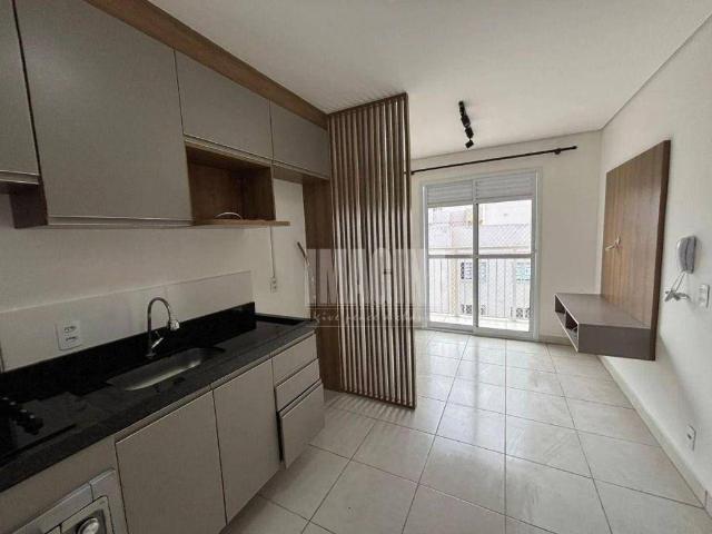 Apartamento para Aluguel com 2 quartos, 39 m² por R$ 1.600