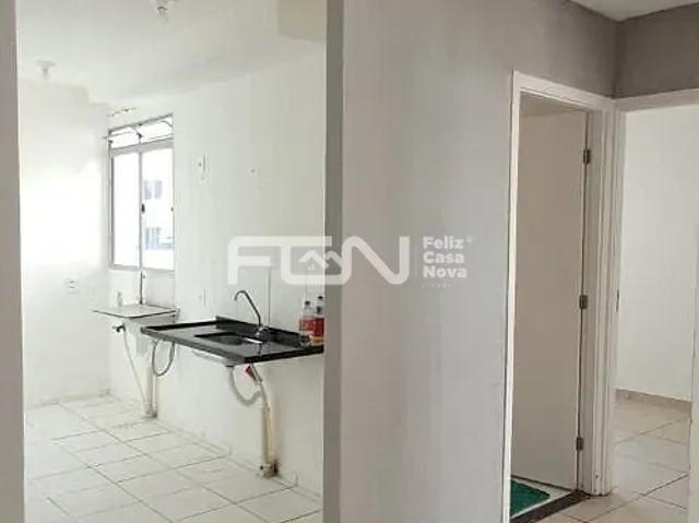Apartamento para Aluguel com 2 quartos, 39 m² por R$ 900