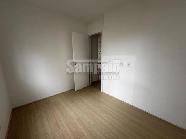 Apartamento para aluguel com 2 quartos em Campo Grande com 40m²