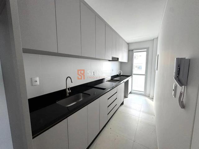 Apartamento para aluguel com 2 quartos, em Kobrasol com 92 m²