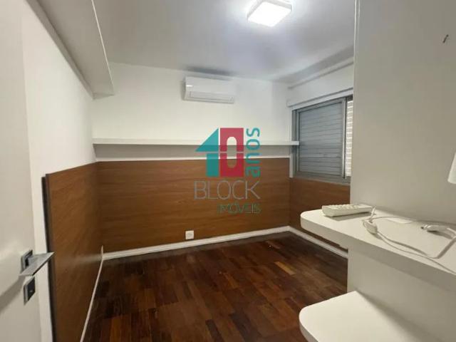 Apartamento para aluguel com 2 quartos em Leblon com 92m²
