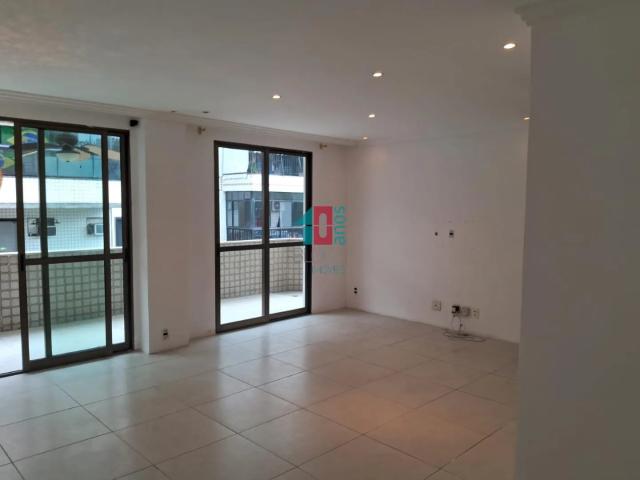 Apartamento para aluguel com 2 quartos em Recreio dos Bandeirantes com 87m²