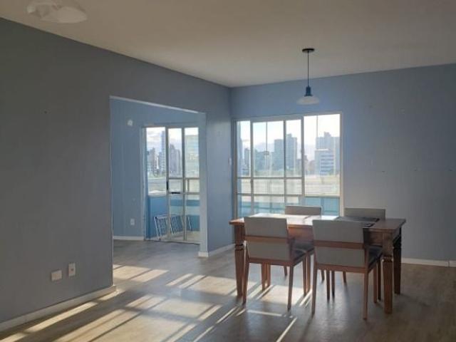 Apartamento para Aluguel com 2 quartos por R$ 4.550