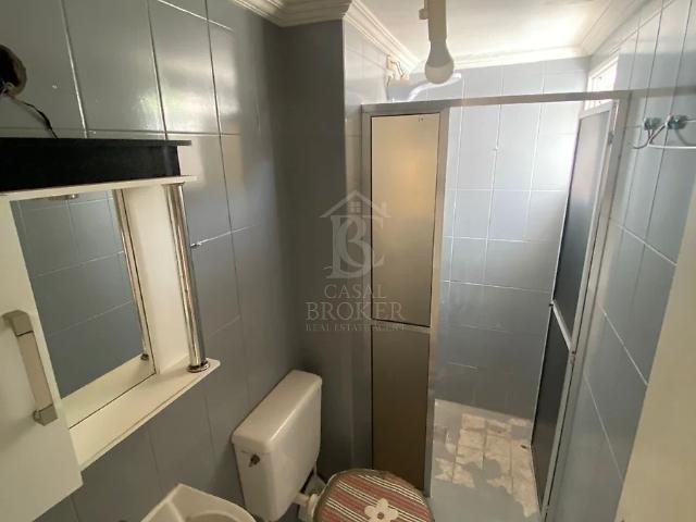 Apartamento para Aluguel com 2 quartos por R$ 1.200