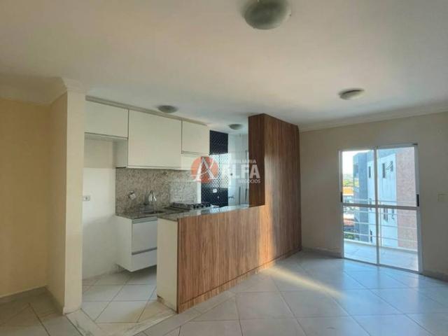 Apartamento para Aluguel com 2 quartos por R$ 2.000