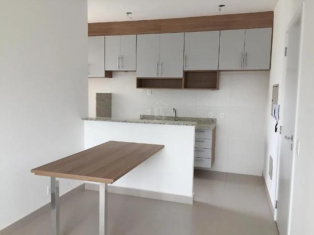 Apartamento para Aluguel com 2 quartos por R$ 2.150