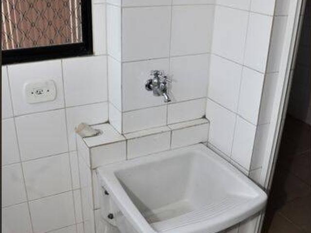 Apartamento para Aluguel com 2 quartos por R$ 2.300