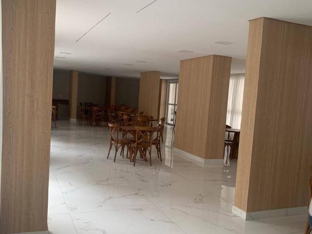 Apartamento para Aluguel com 2 quartos por R$ 2.500