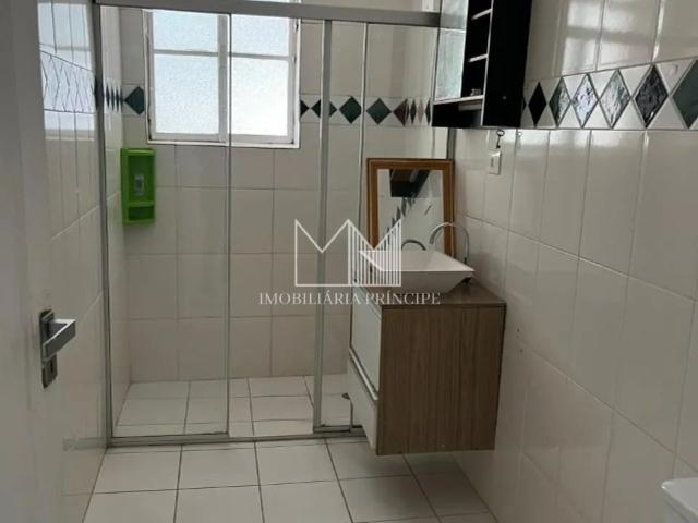 Apartamento para Aluguel com 2 quartos por R$ 3.000