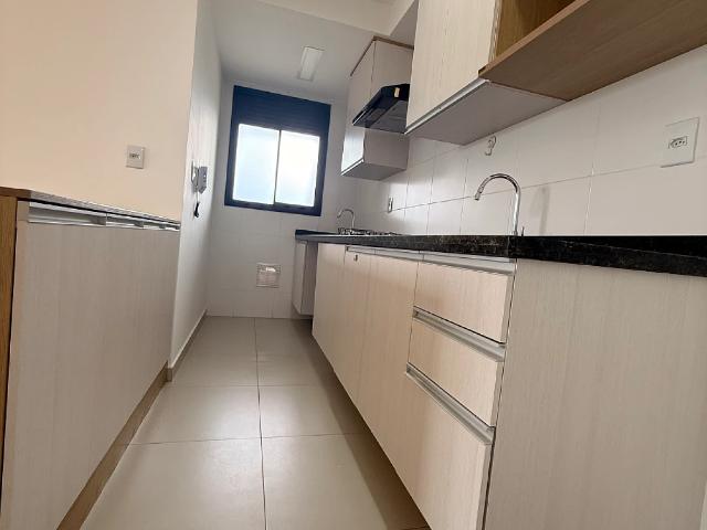 Apartamento para Aluguel com 2 quartos por R$ 3.000